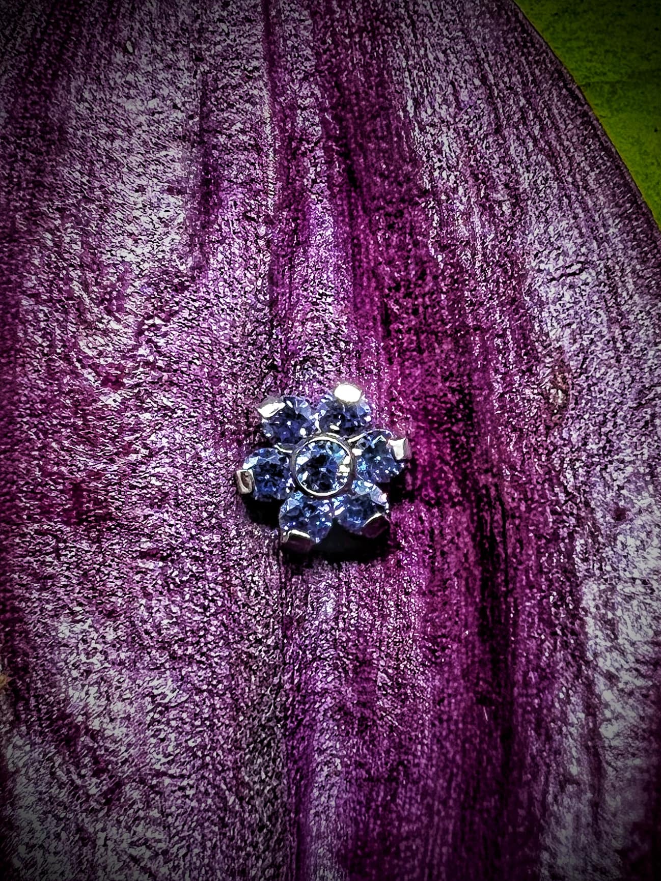 Flor con circonitas lilas de titanio grado implante 1,2mm ...